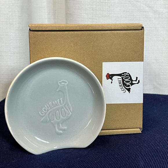 gourmet goose | Kitchen | Gourmet Goose Ceramic Spoon Rest New | Poshmark